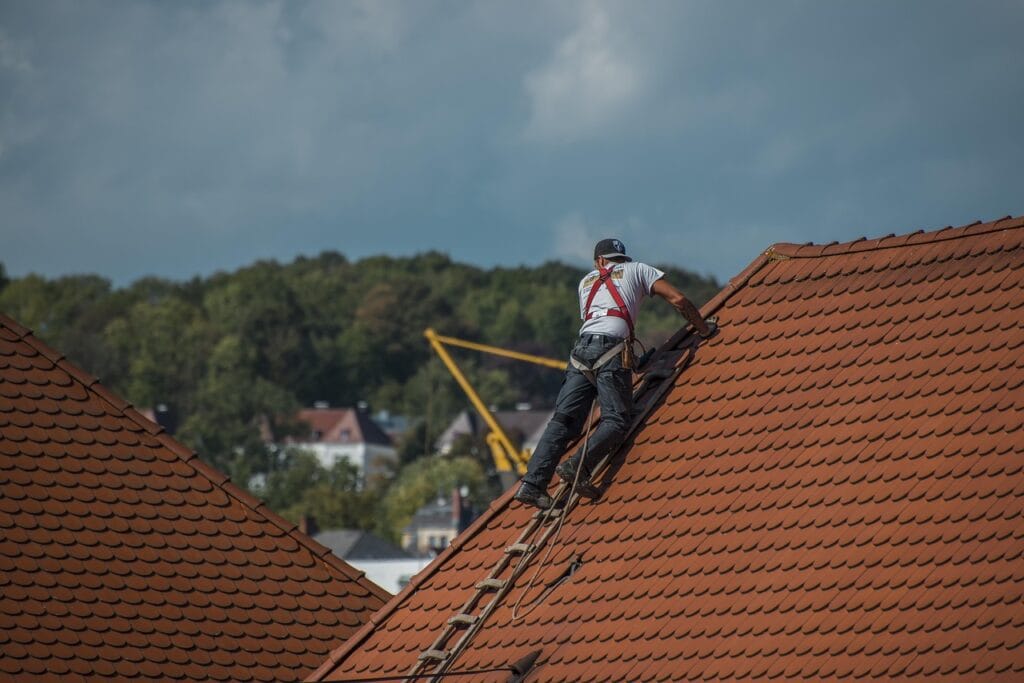 6 Quick Residential Roofing Fixes by Experts That Can Prevent Damage ...